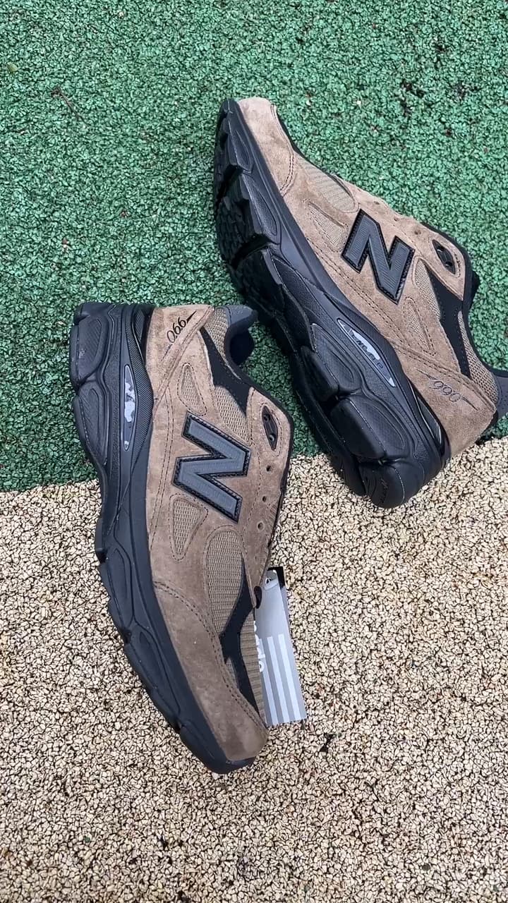 這雙JJJJound x New Balance NB 990 V3 真的很頂 - 穿搭板 | Dcard