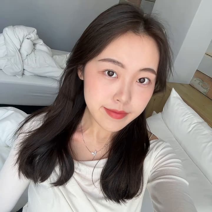 What’s in my bag?💗 之日常出遊妝容分享🐰 - 可可C (@keke_c) | Dcard