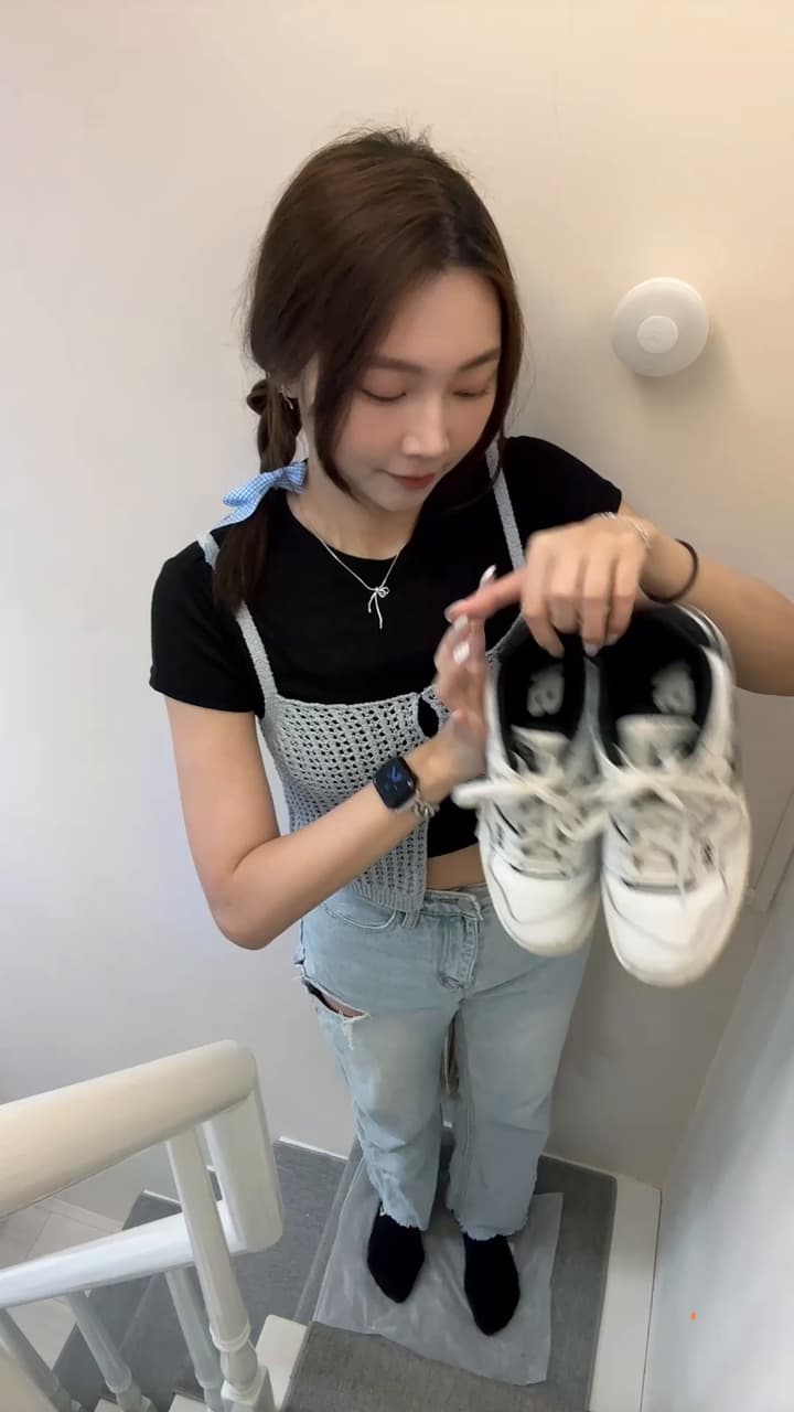 換裝影片背後的狼狽？Σ(ﾟДﾟ υ) - 丸丸丸(ó㉨ò) (@yinghhh) | Dcard