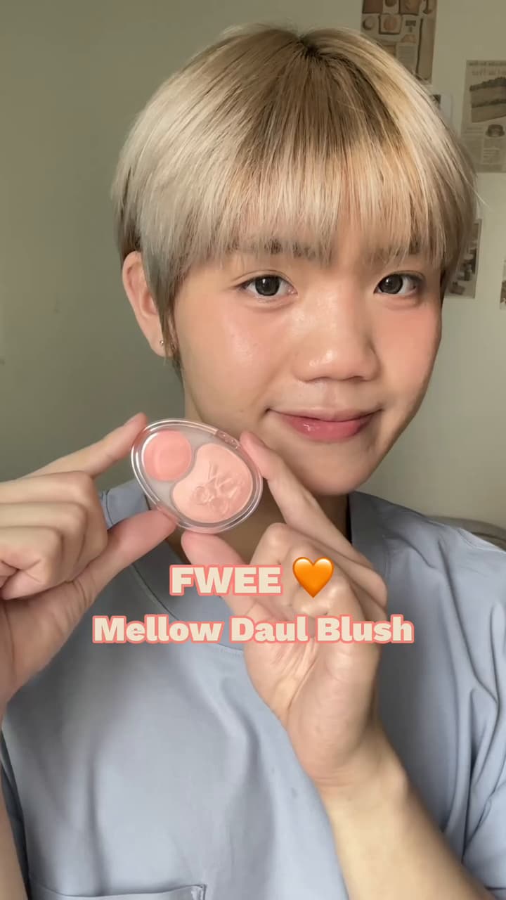 #分享 超適合夏天的粉橘色腮紅霜🧡 FWEE Mellow Dual Blush CR02 - h先生 (@hsunleee) | Dcard