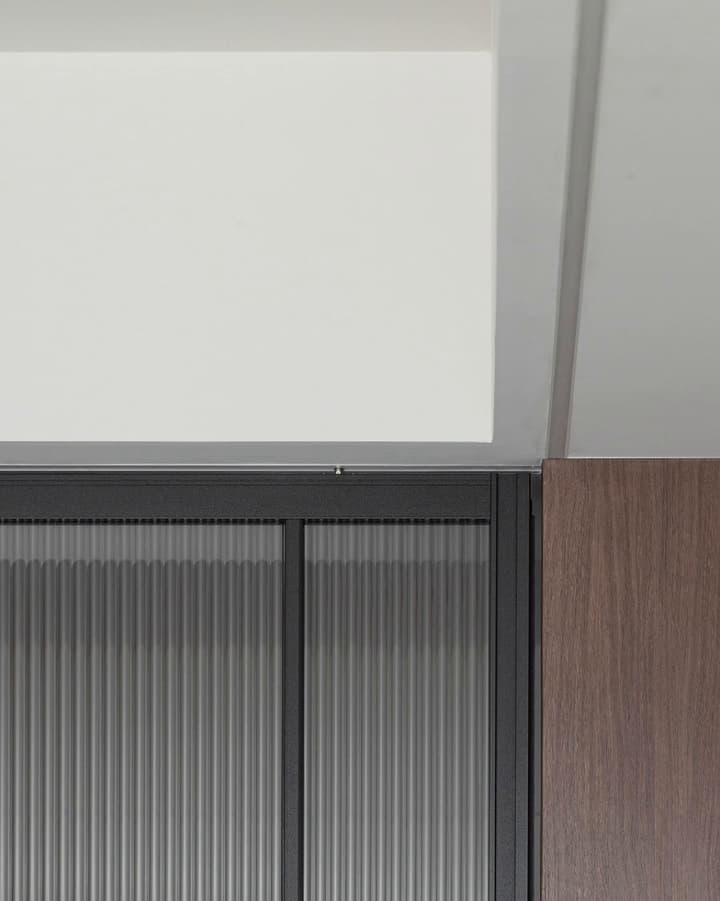 光影流動，勾勒空間層次｜讓家的溫度延續每一天 - 十光設計Darren (@darren1120) | Dcard