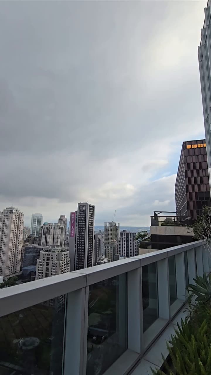 藏身摩天大廈的咖啡廳 Rec Coffee - 美食板 | Dcard