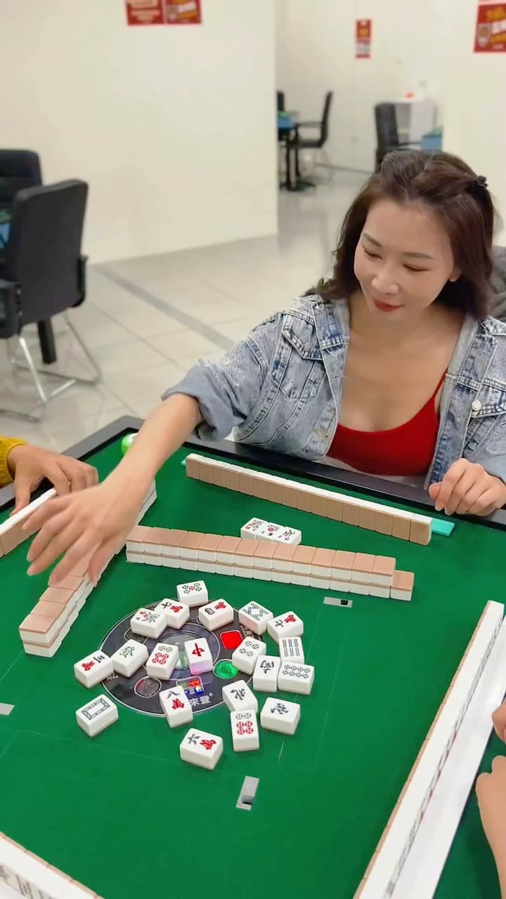 要碰就來POM - 阿花阿爽 (@jid_ai2) | Dcard