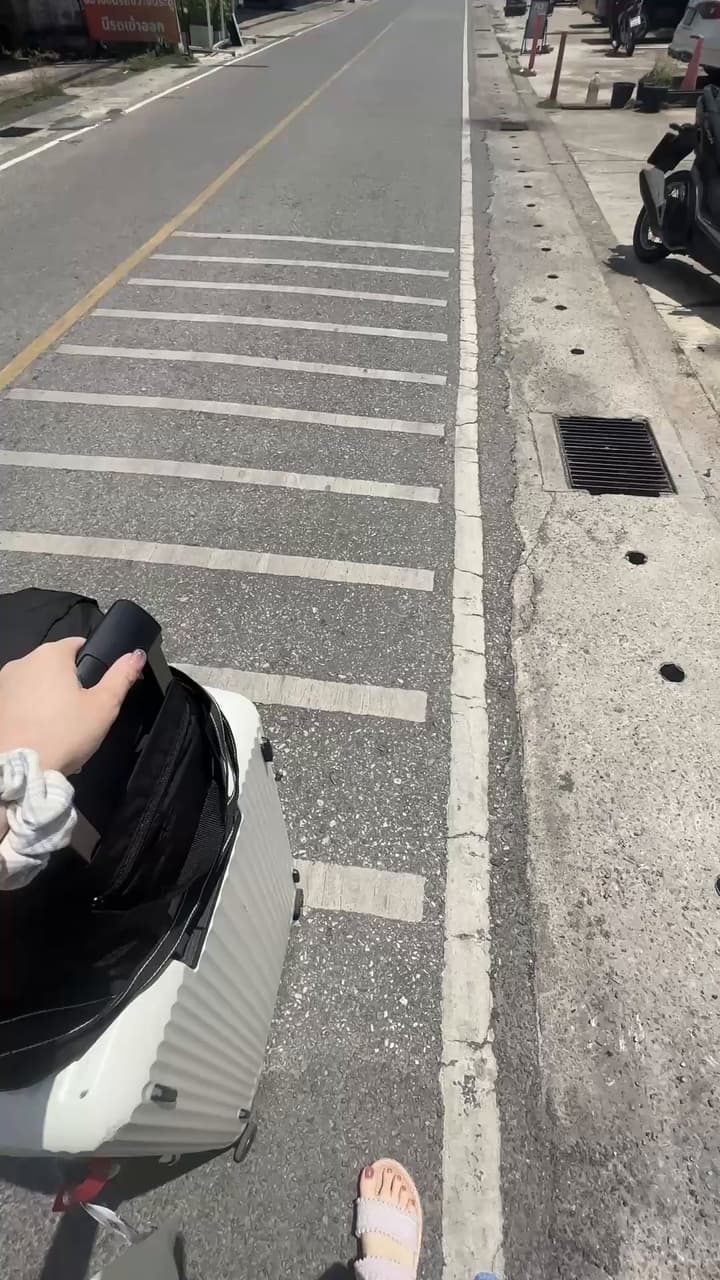 泰國旅遊| 一個人獨闖清邁！？第四集🇹🇭 #新鮮事調查局 - Isn't (@linalice0120) | Dcard