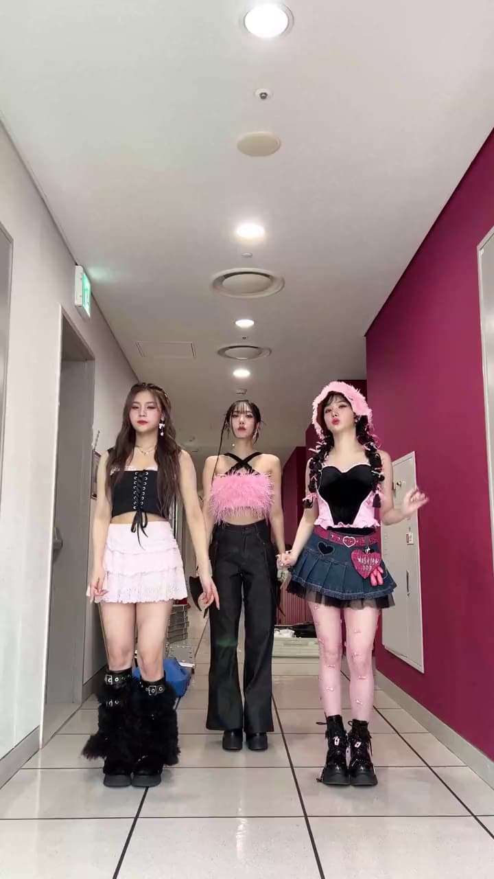 #集中討論 VIVIZ 迷你三輯 𝗩𝗮𝗿𝗶𝗼𝗨𝗦 回歸 - B269 留言 | Dcard