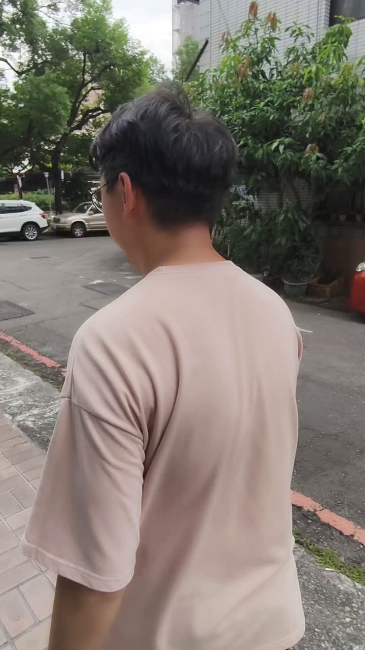 第一次跟人家下跪 - 阿花阿爽 (@jid_ai2) | Dcard