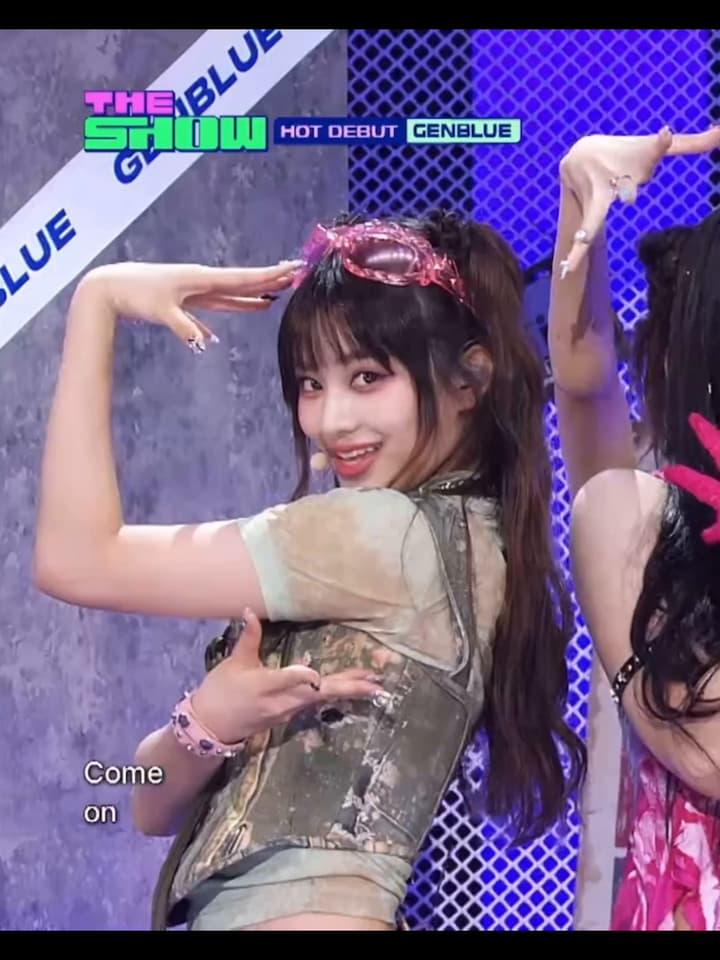#分享 GENBLUE打歌舞台被燒到！漂亮的臉蛋🥹 - 追星板 | Dcard