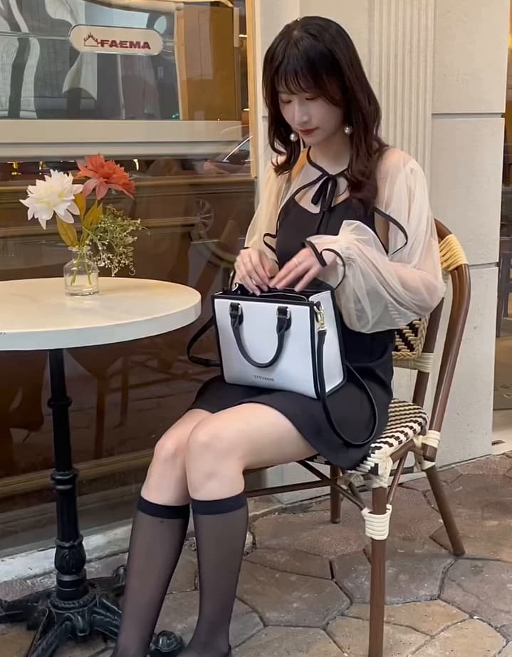 假裝成在外國的一日千金大小姐穿搭 - 想睡覺的鼠 (@ayanezu) | Dcard