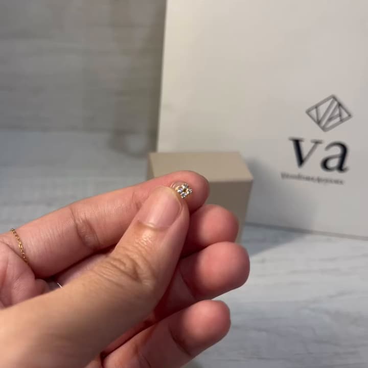 #我要賣 我要賣VA項鍊耳環（全新未使用） - 二手交易板 | Dcard