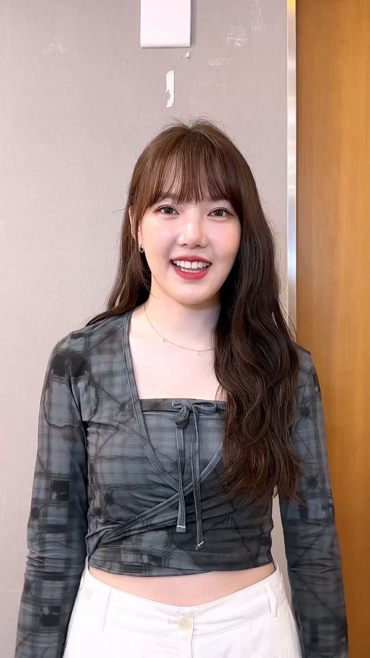 #集中討論 YERIN 迷你二輯 [Ready, Set, LOVE] 回歸🕹 - B71 留言 | Dcard