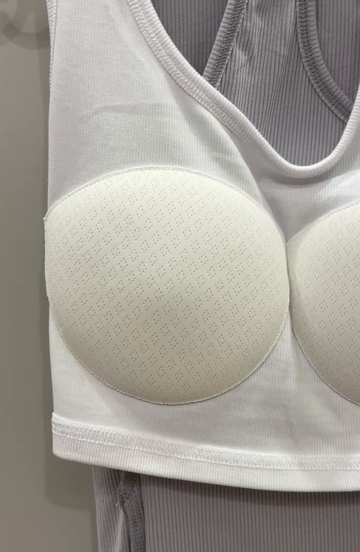 #請益 mini matters 好多工作雙層bra top - 穿搭板 | Dcard